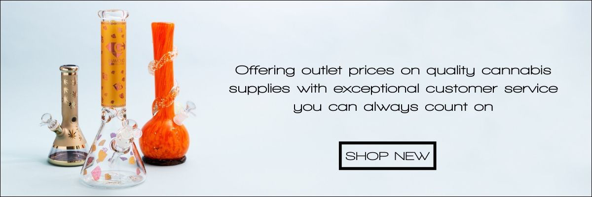 Water Pipes, Bongs, Dab Rigs & Smoking Accessories